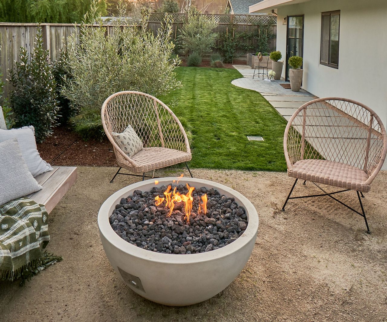 L-shaped garden ideas to help you create a visually pleasing space ...