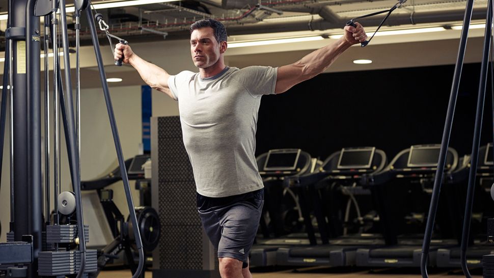 This Chest Workout For The Gym Challenges Your Pecs From All Angles | Coach