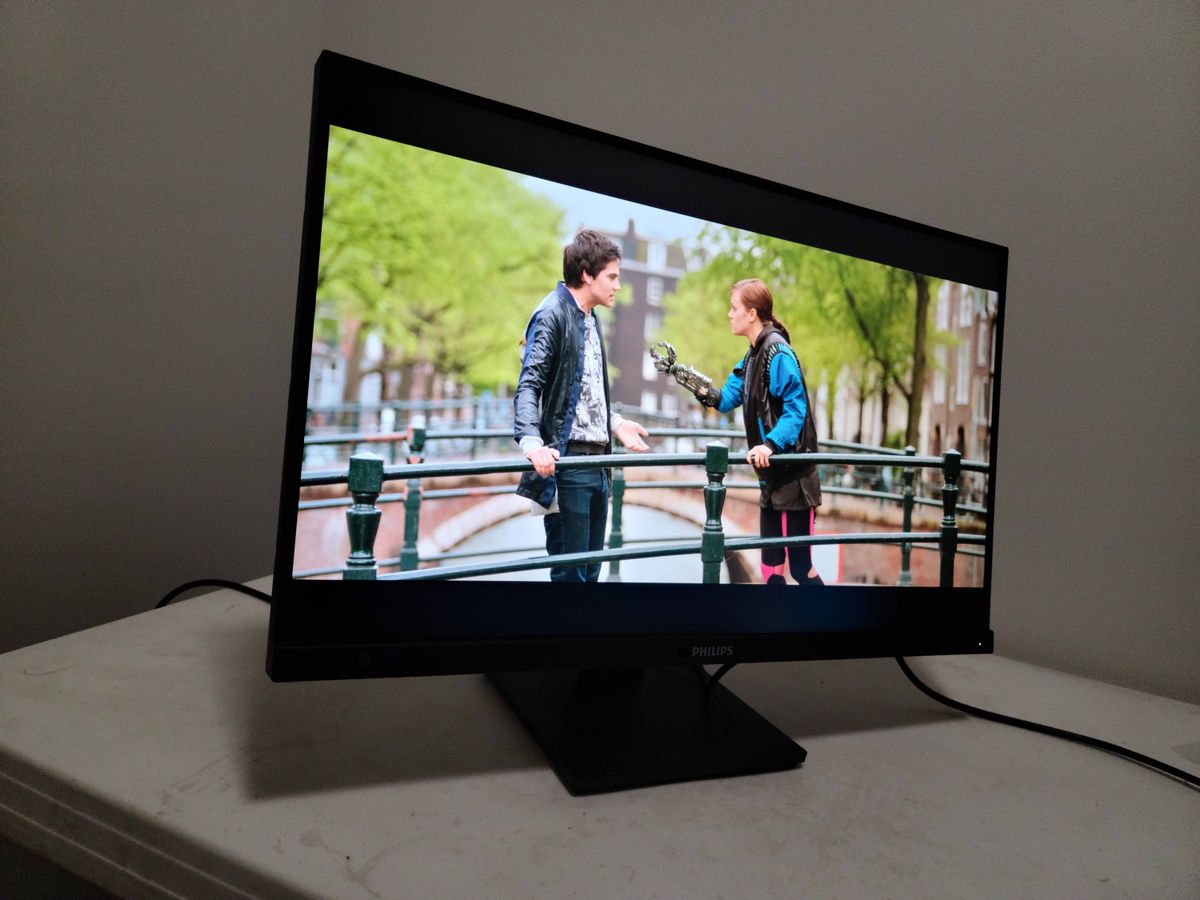 Philips Brilliance 279P1 USB-C Monitor Review: A Laptop's 4K Best ...