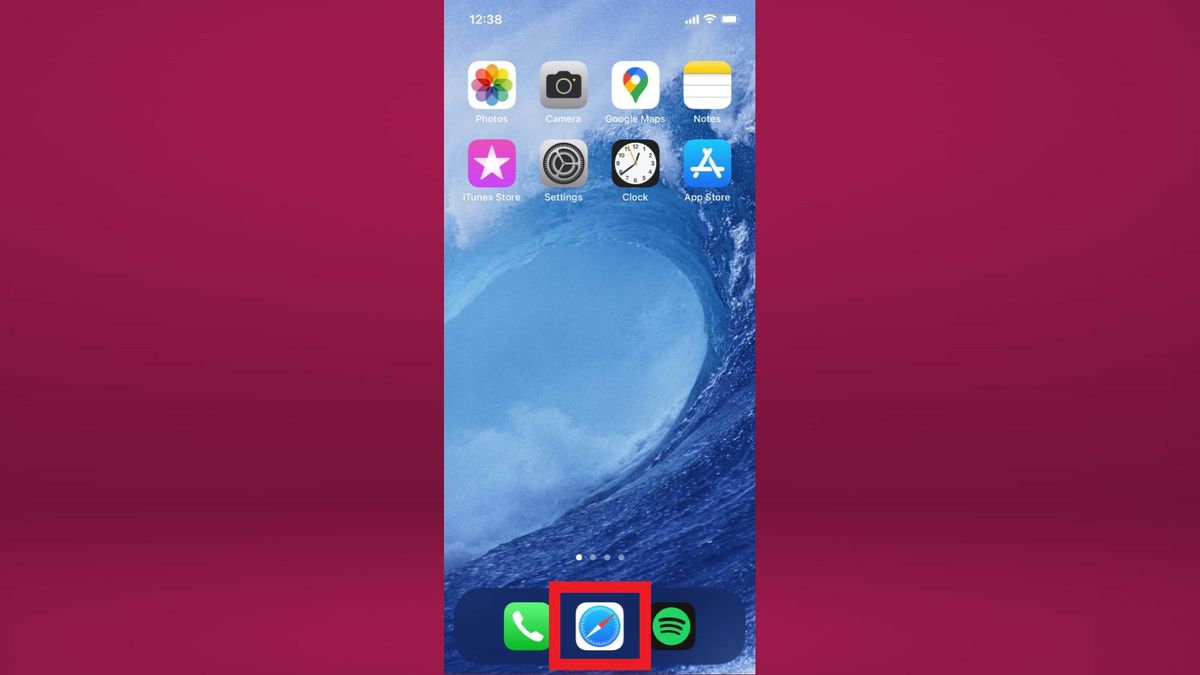 How to move the Safari address bar back to the top on iOS 15 | Tom's Guide