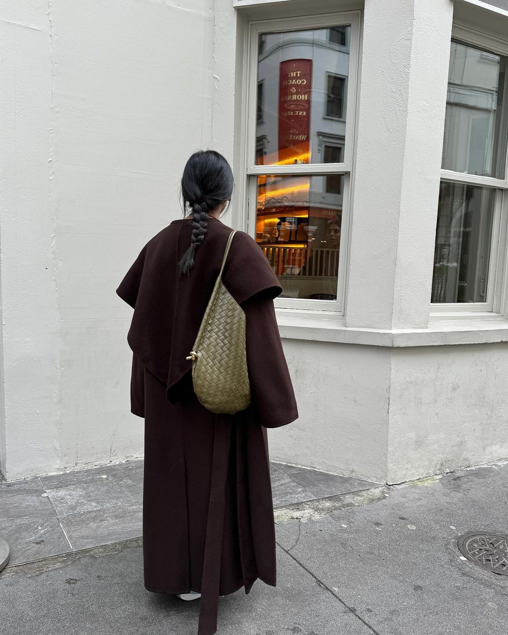 7 Bag Color Trends Fashion People Are Wearing This Spring | Who What Wear