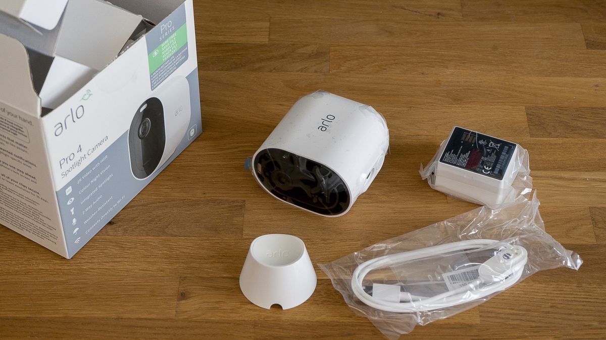 Arlo Pro 4 Spotlight wire-free security camera review | Digital Camera ...