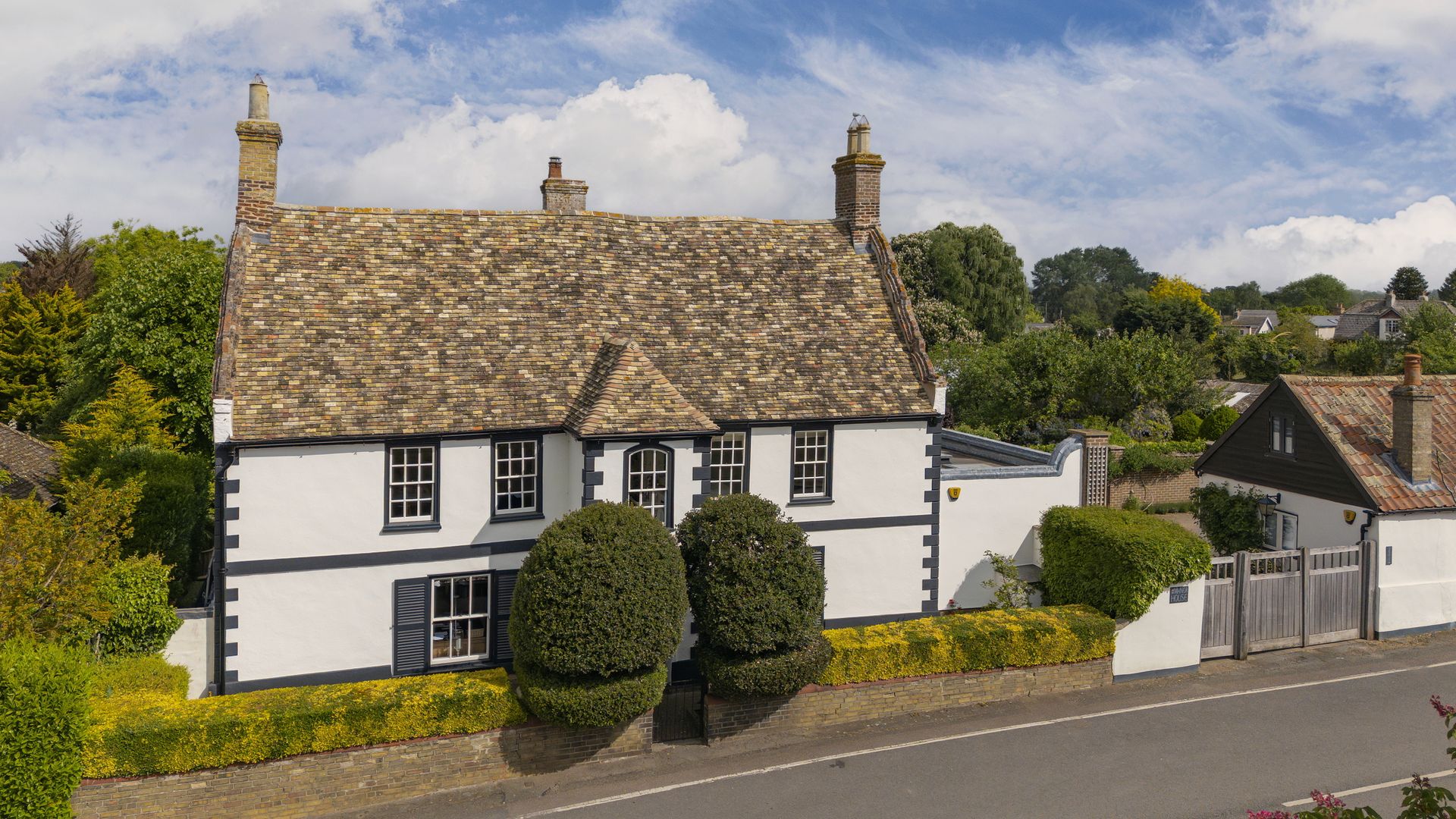 Capability Brown's former Cambridgeshire home lives up to its rich ...