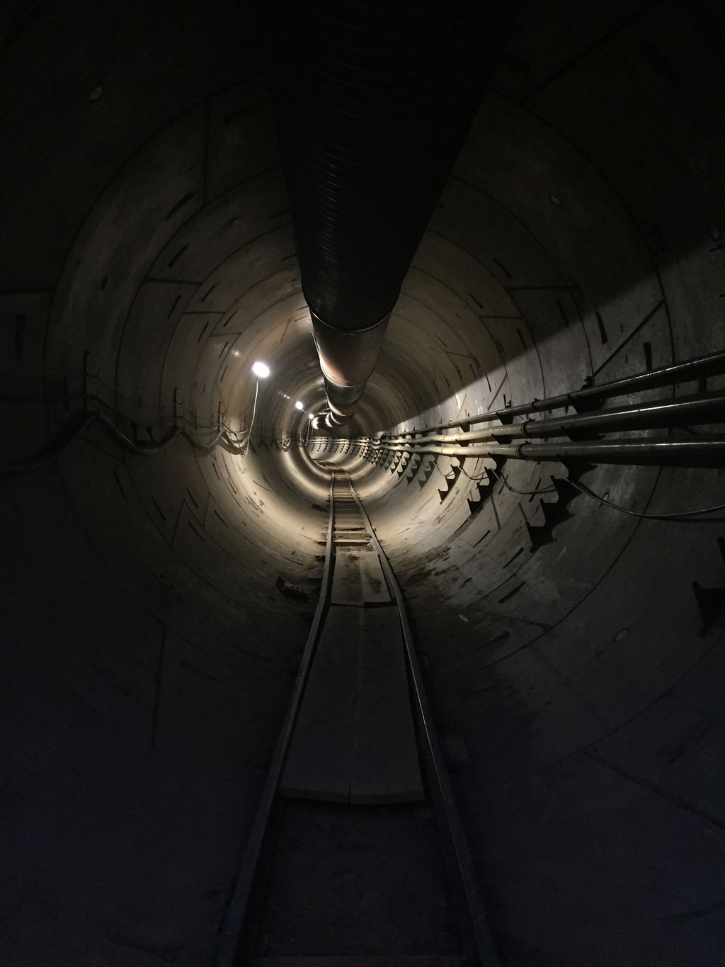 Elon Musk's Company Gets Okay to Dig Washington, D.C. Hyperloop Tunnel ...