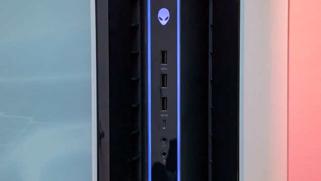 Alienware Aurora R10 Ryzen Edition review | Tom's Guide