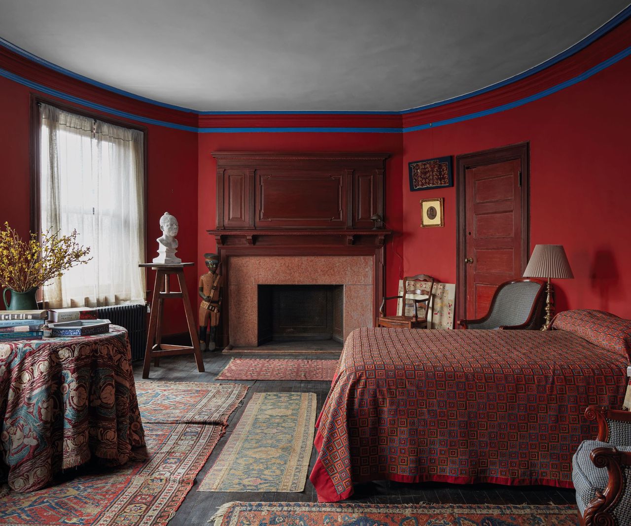 This colorful Harlem house is home to 10,000 books | Homes and Gardens