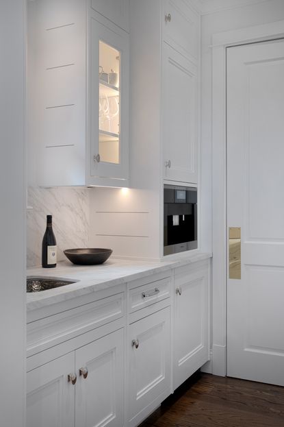 What is an inset kitchen? Pros & cons of this cabinetry trend | Livingetc