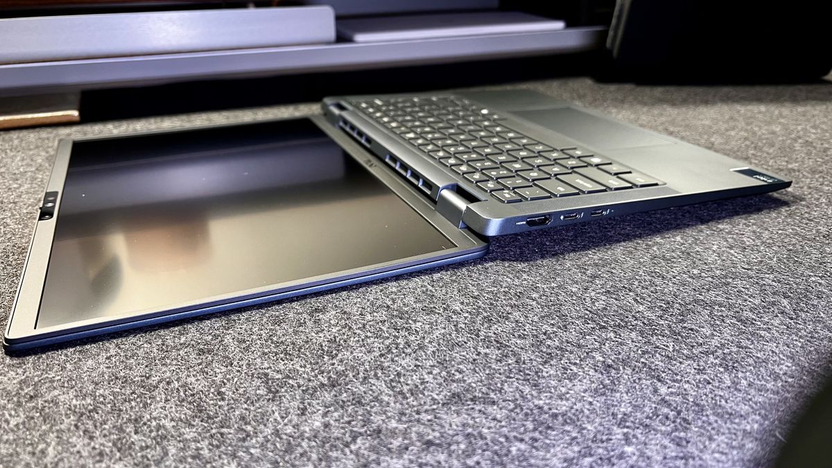 Dell Latitude 7350 business laptop review | TechRadar