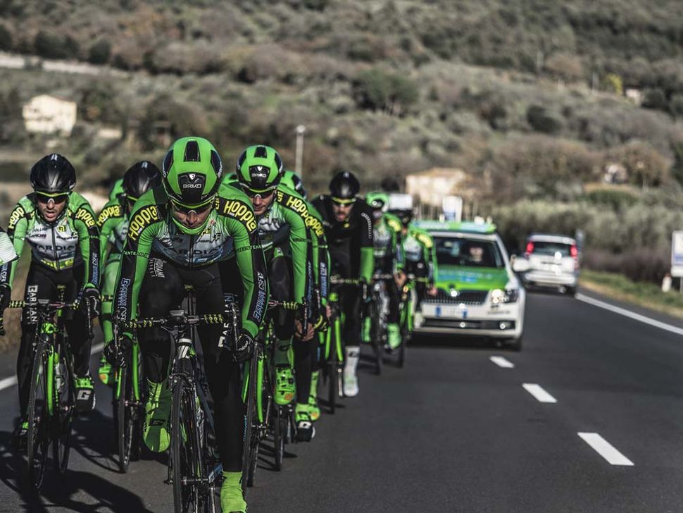 Bardiani-CSF show off their 2016 colours - Gallery | Cyclingnews