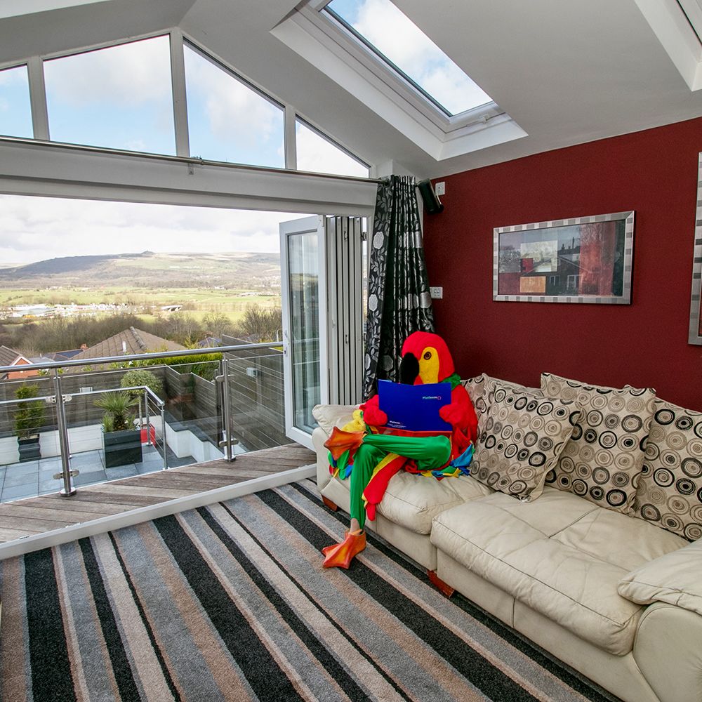 Is this the most crackers house listing yet? First a panda and now a ...