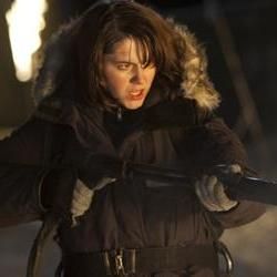 The Thing Set Visit Interview: Mary Elizabeth Winstead | Cinemablend