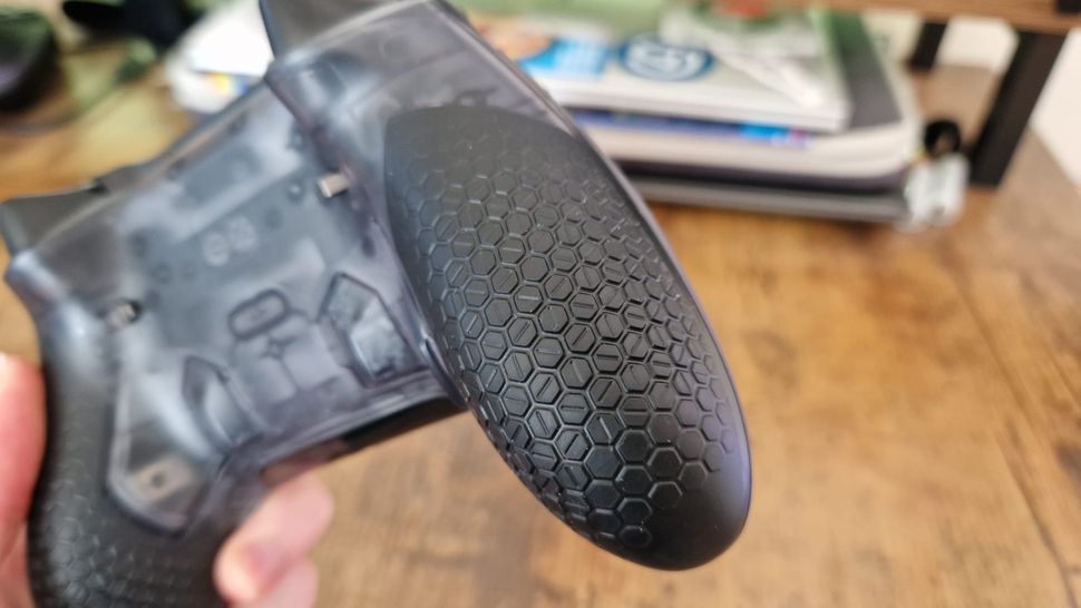 Scuf Valor Pro review: “Feels like a serious step backward for an Xbox ...