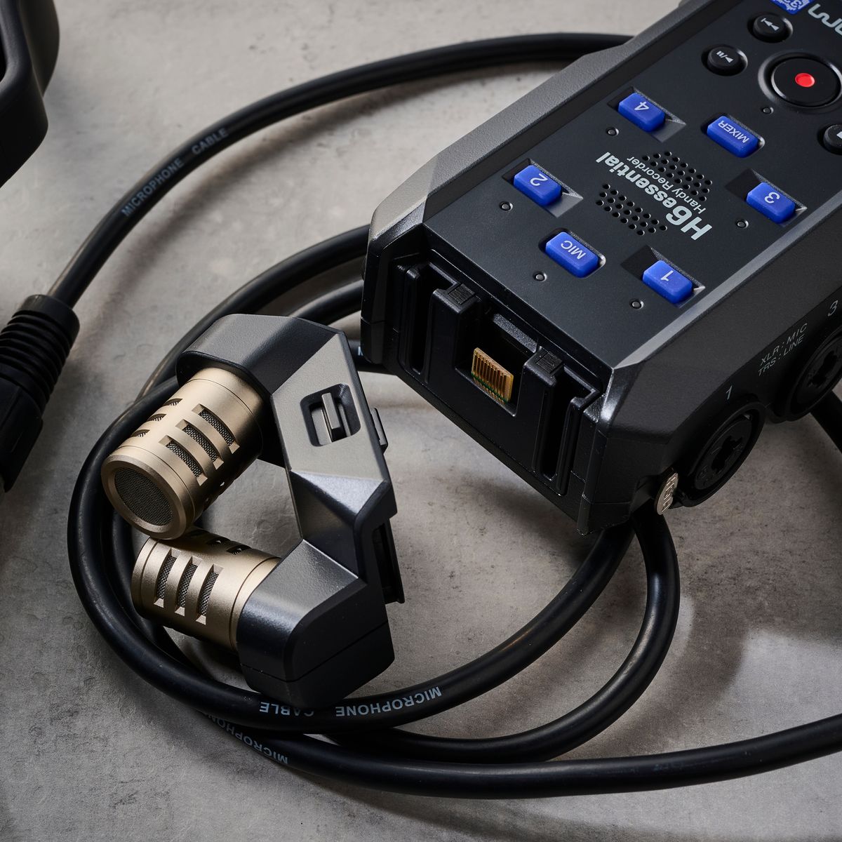 “A highly flexible yet portable unit that is easy to use but can also ...