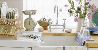 How to make a kitchen smell good: 11 easy tricks to try | Woman & Home