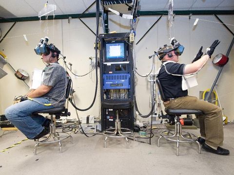Beyond Gaming: 10 Other Fascinating Uses for Virtual-Reality Tech ...