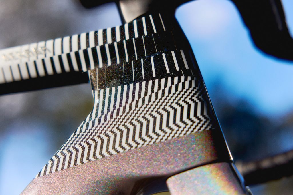 Bike maker Canyon goes custom with a new service offering unique artist ...