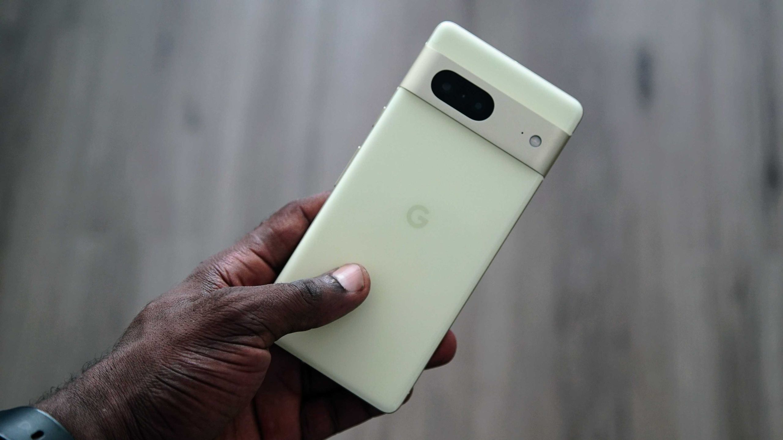 Pixel phones on the Android 13 beta get more bug fixes with QPR3 Beta 3 ...