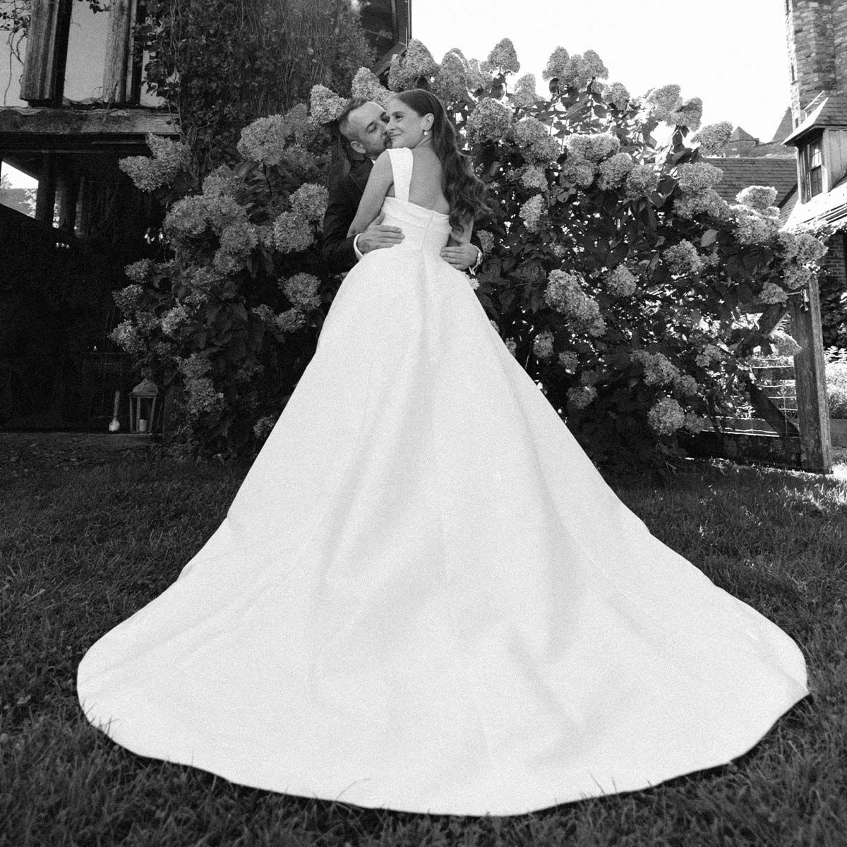 Who What Wear Weddings: Margo Schneier and Mike Lukach | Who What Wear