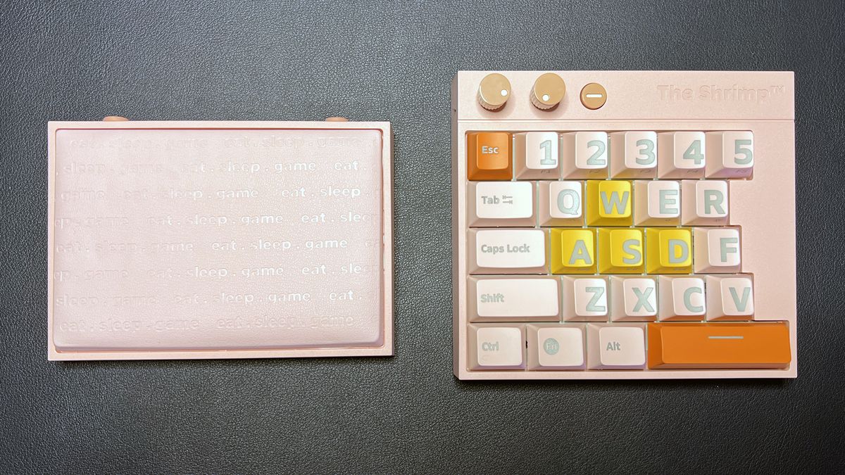 The Shrimp Keyboard Review: 25 Keys Dedicated to Gaming | Tom's Hardware