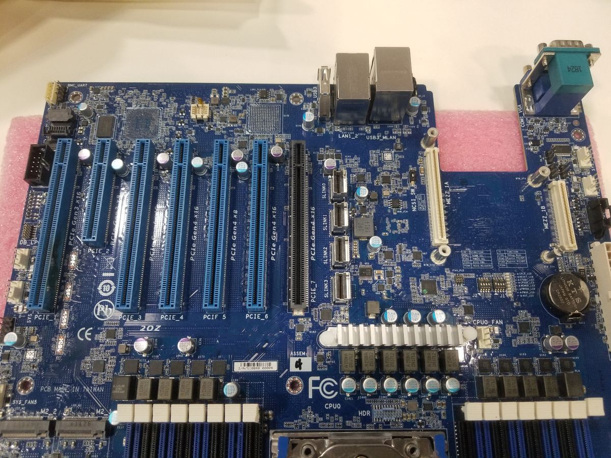 AMD Rome Motherboard Pictured, Arrives In Q3 2019 | Tom's Hardware