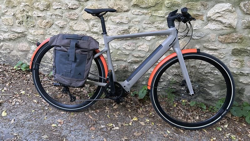 WAU X Plus review: e-bike with big range and funky features | T3
