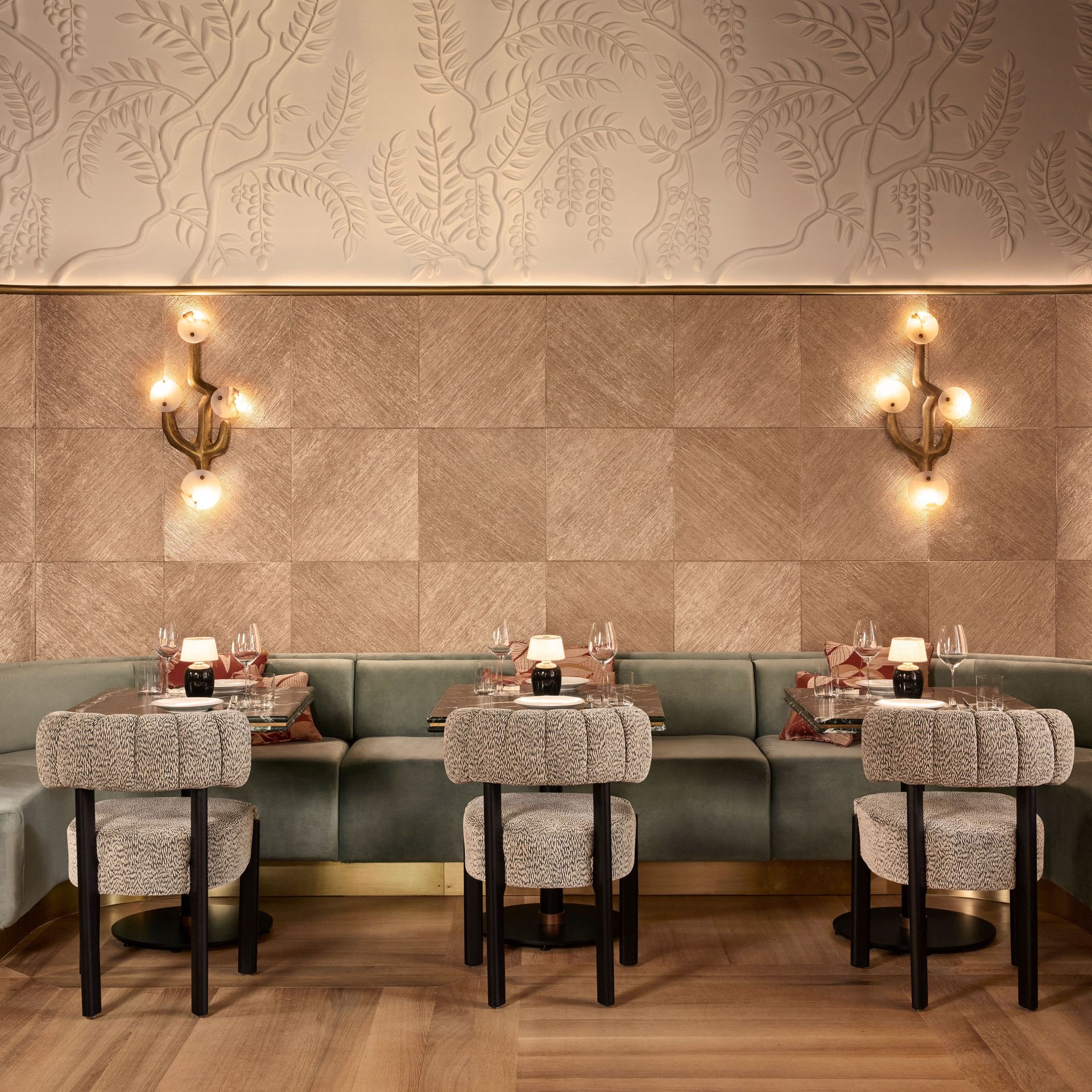 Famed steakhouse Beefbar opens an art deco-infused outpost in New York ...