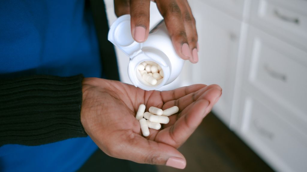 Prebiotics vs probiotics: Differences, benefits and foods | Live Science