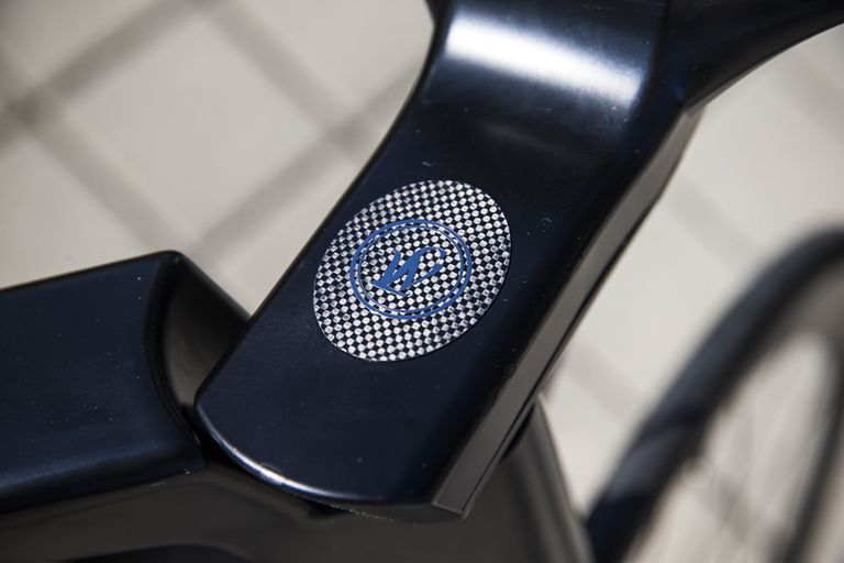 This electromagnetic 'hidden motor' bike can go 100kph | Cycling Weekly