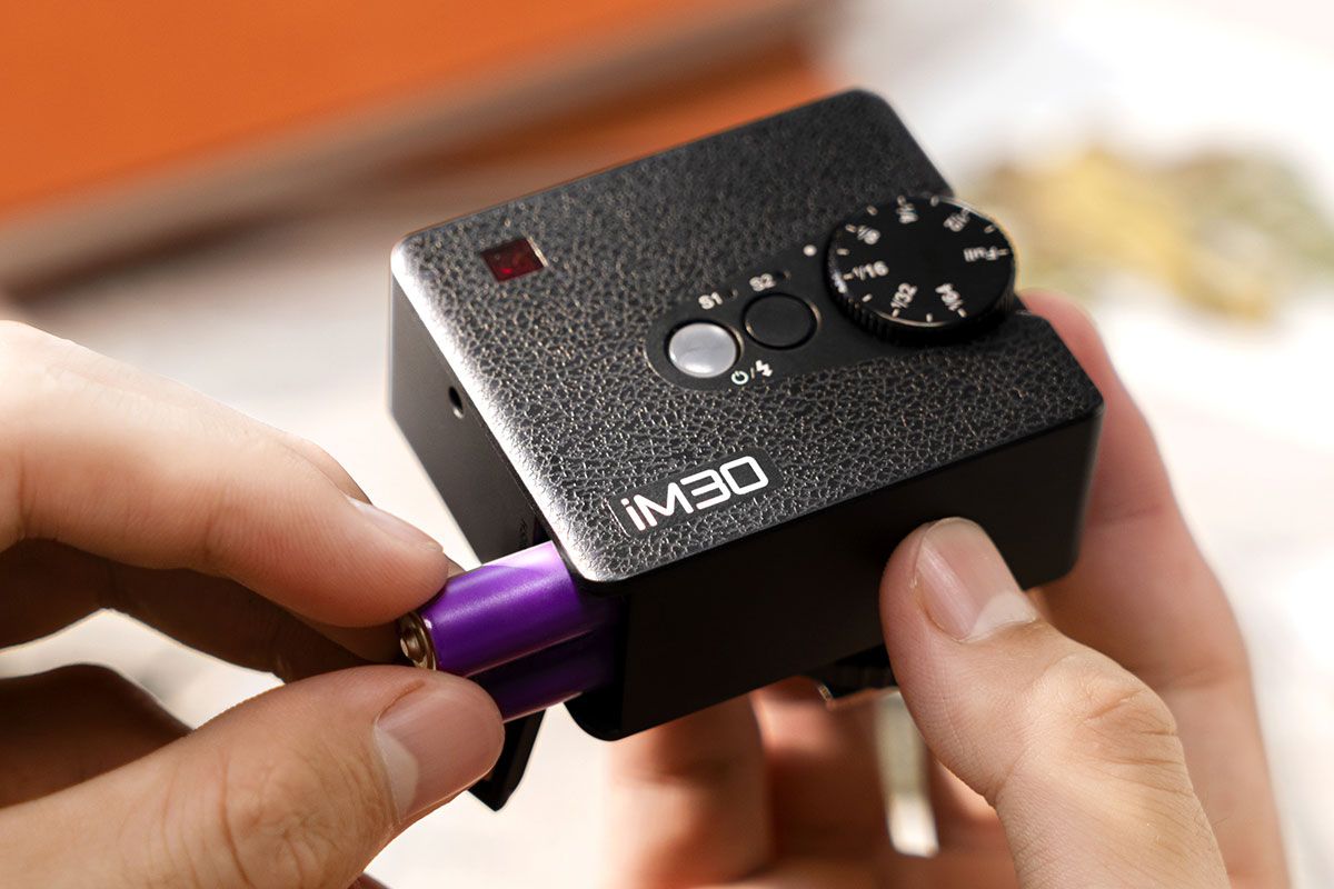 Godox releases the iM30 - a tiny on-camera flash weighing under 3 ...