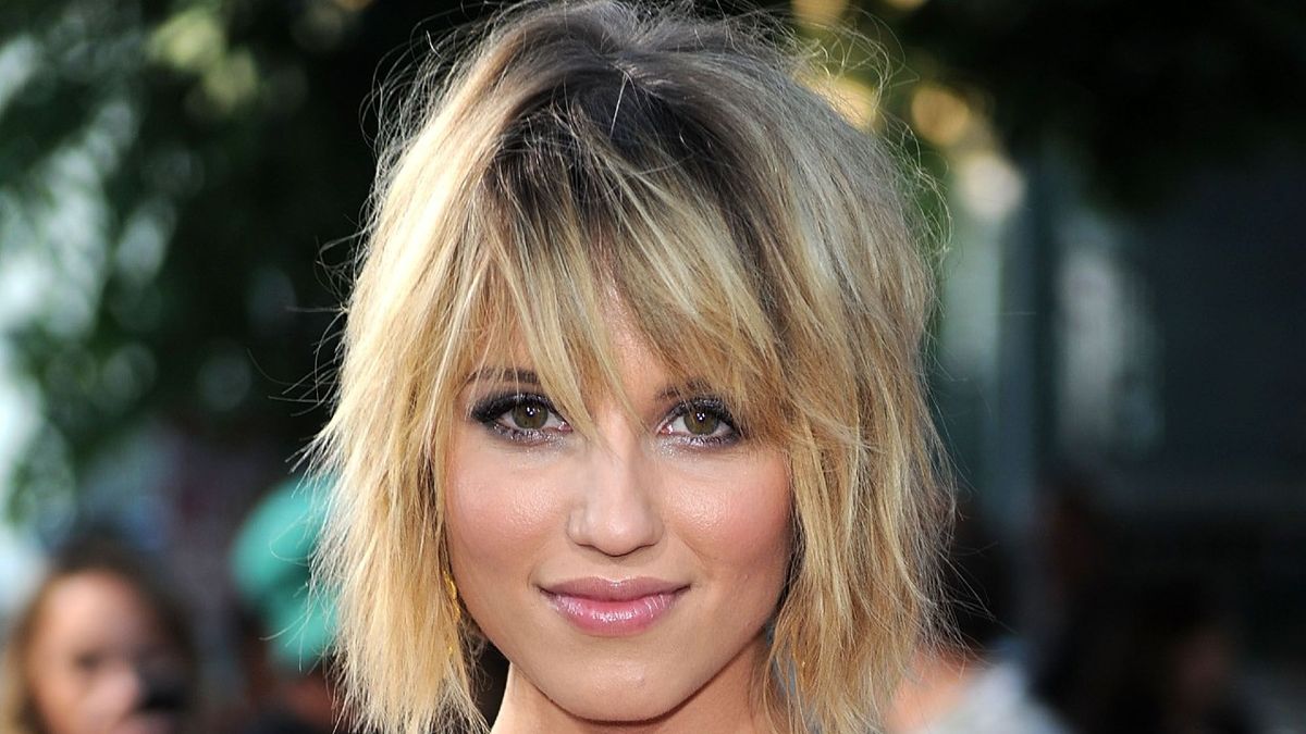 How to Cover Up Roots - How to Hide Your Roots | Marie Claire