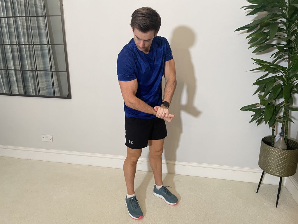 30-day bulk-up workout plan by Alex Crockford | Fit&Well