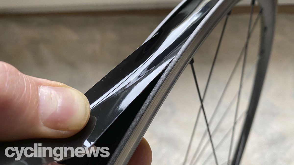 How to set up tubeless road tyres on non-tubeless ready rims | Cyclingnews