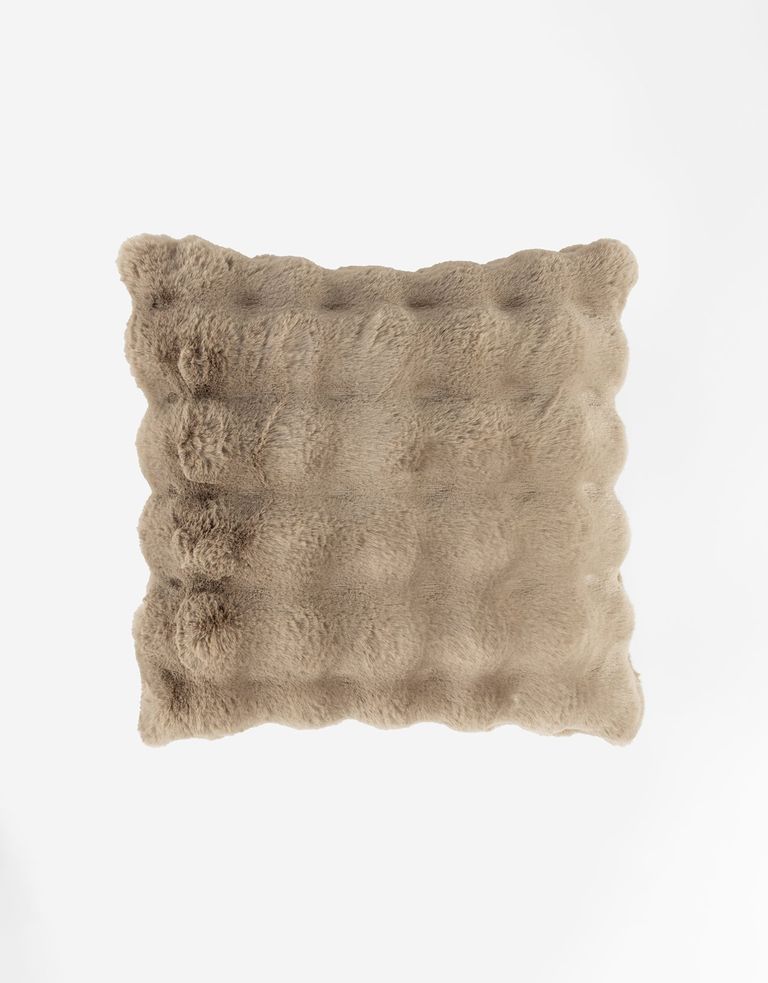 I Tried Cozy Earth’s Bubble Cuddle Blanket: My Honest Review