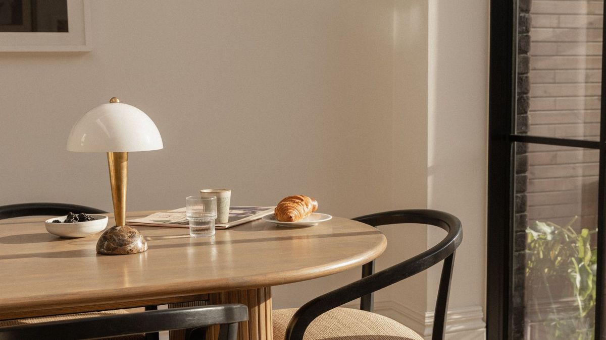 How a designer tip to add a lamp to my kitchen table changed the whole ...