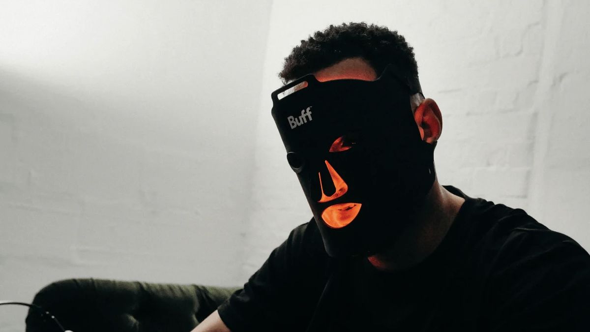 Buff LED Face Mask review: men deserve great skin too | T3
