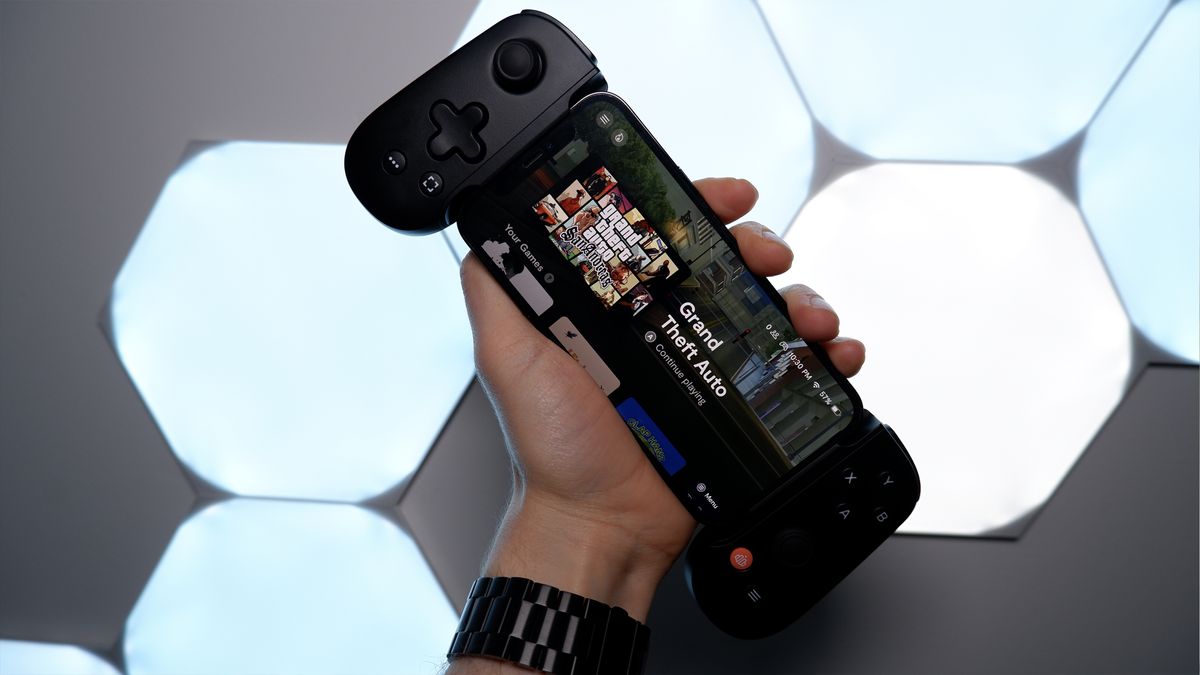 Backbone One review: the best iPhone controller yet | Laptop Mag