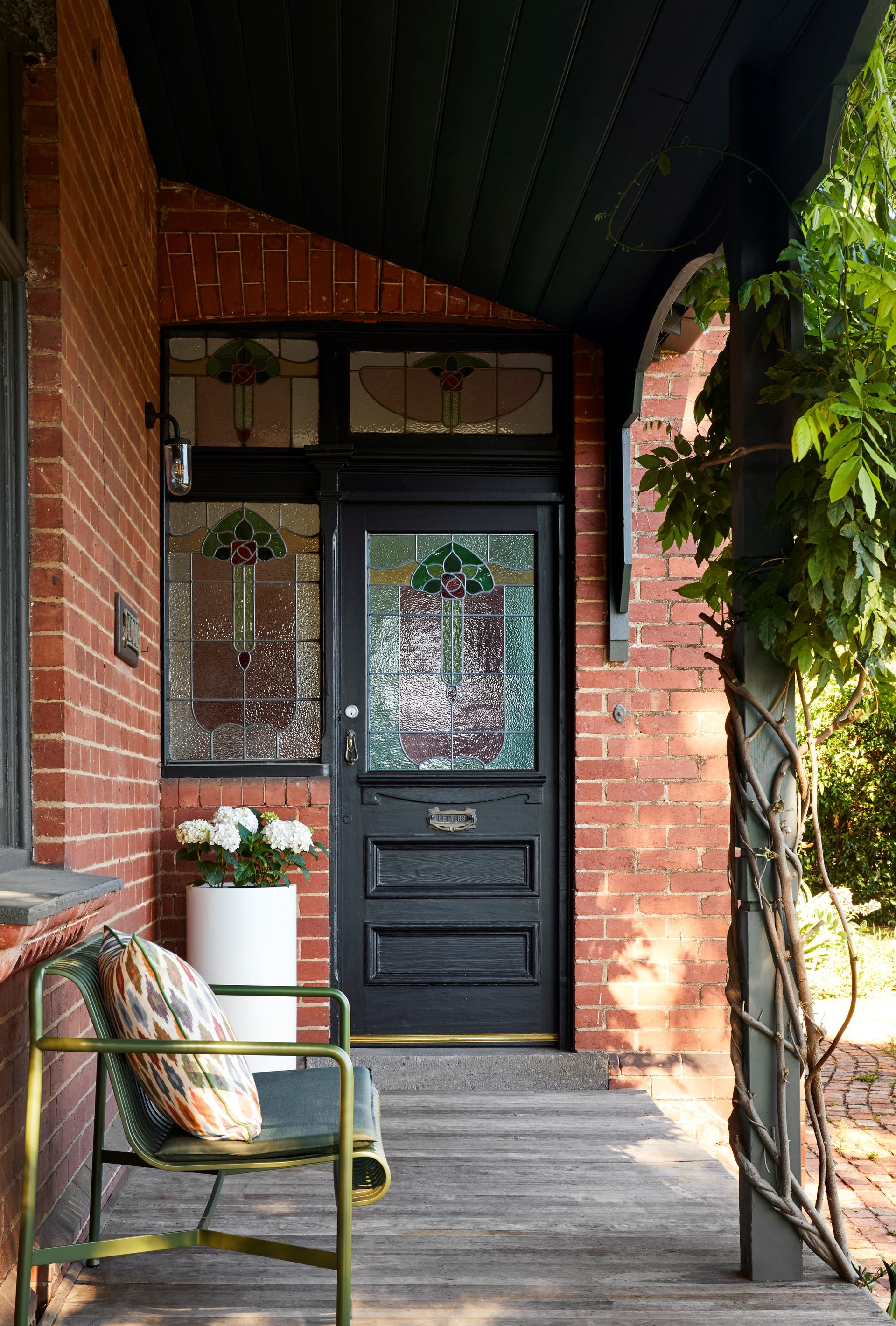 11 Front Door Trends That Set the Tone for a Classy Home | Livingetc