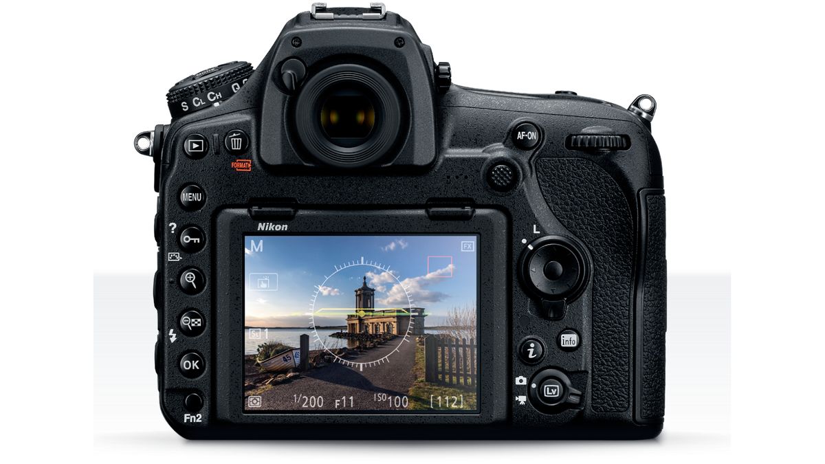 Leading lines in photography: draw the eye for better compositions ...