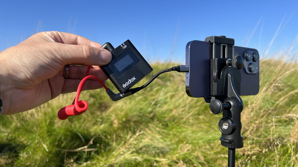 Godox Virso / Virso S 2.4GHz Wireless Microphone System review ...