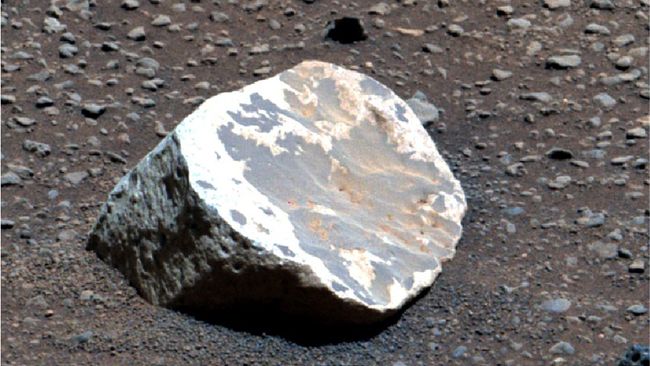 Bleached Martian rocks offer fresh evidence of a wetter and warmer Mars ...