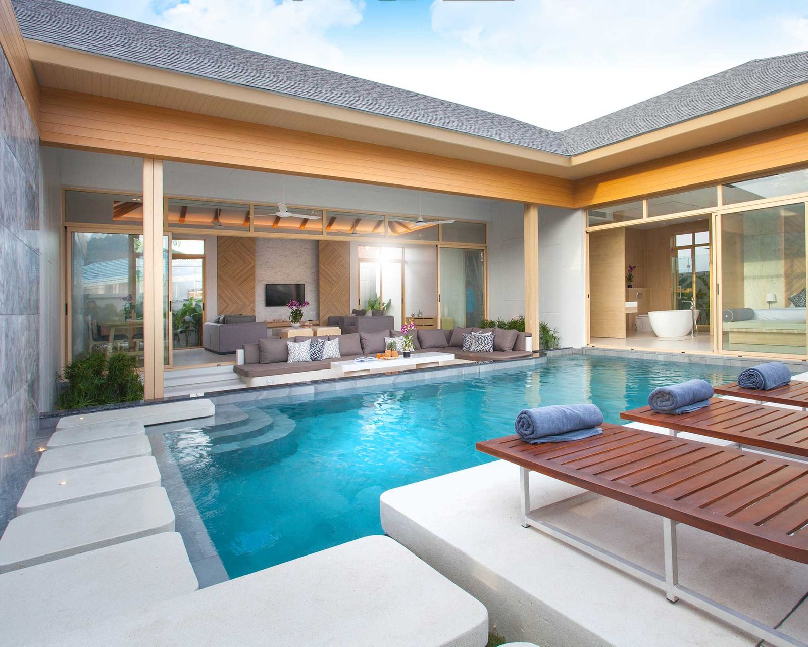 Pool enclosure ideas: 11 stylish ways to surround a pool | Gardeningetc
