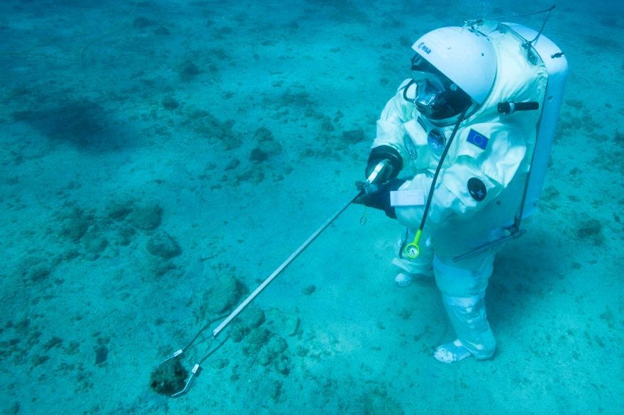 Photos: Underwater Astronauts Practice Space Exploration on Seafloor ...