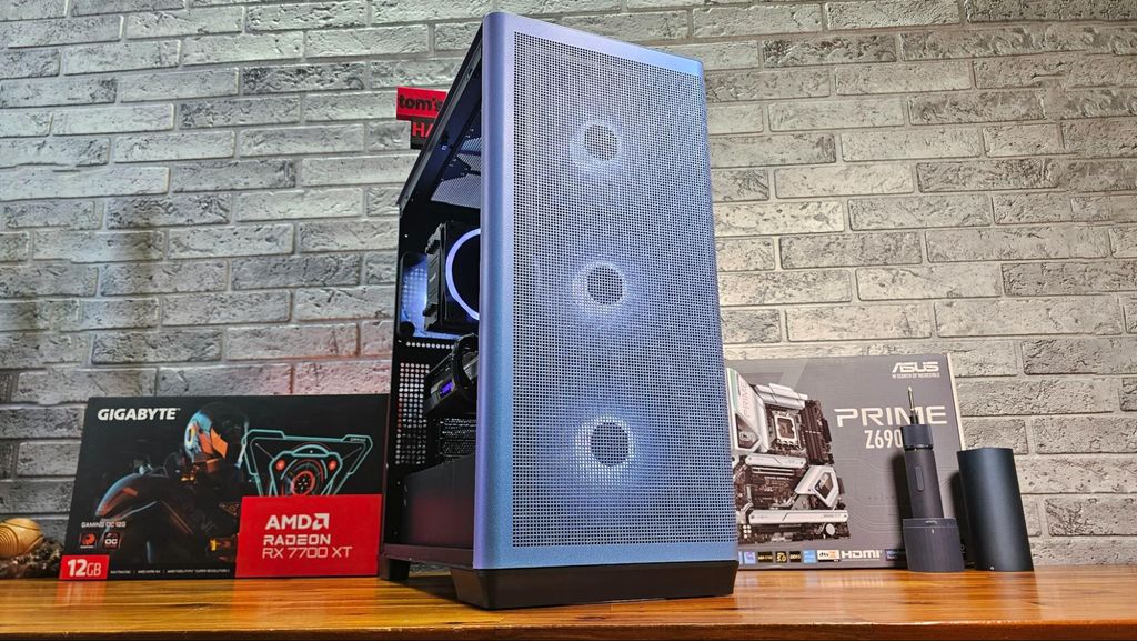 Hands-On: The APNX C1 PC Case Is Cooling-Focused, Colorful, and Curved ...