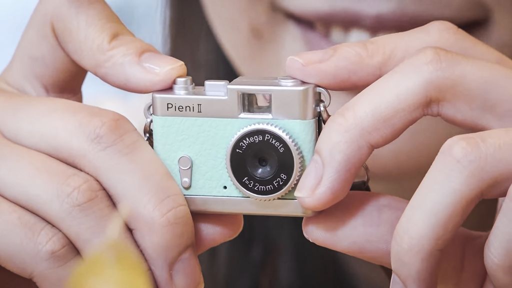 This $34 matchbox-sized camera takes photos, videos and sticks to your ...