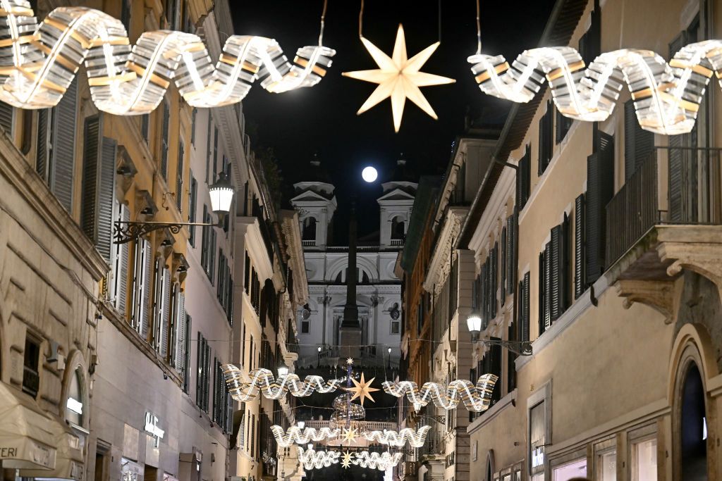 December full moon 2024 — Cold Moon puts on a dazzling show for ...