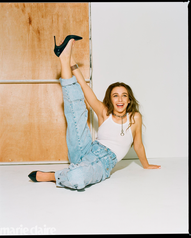 Emma Chamberlain, YouTube Star, Talks About Mental Health & Beauty ...