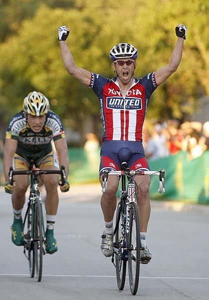 Clarke follows Dominguez to Fuji-Servetto | Cyclingnews