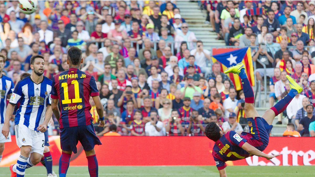 Players who scored memorable overhead kicks | FourFourTwo