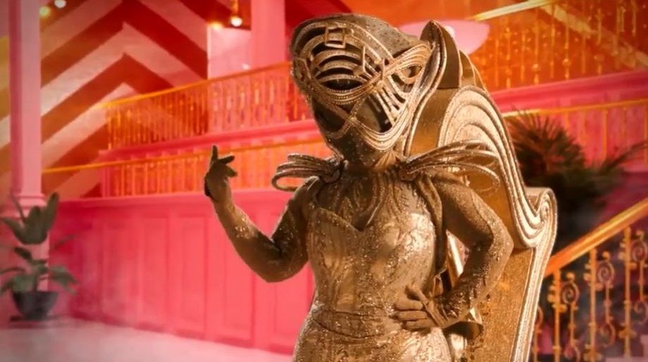 Diehard Gleeks 'know' who The Harp in The Masked Singer is | What to Watch