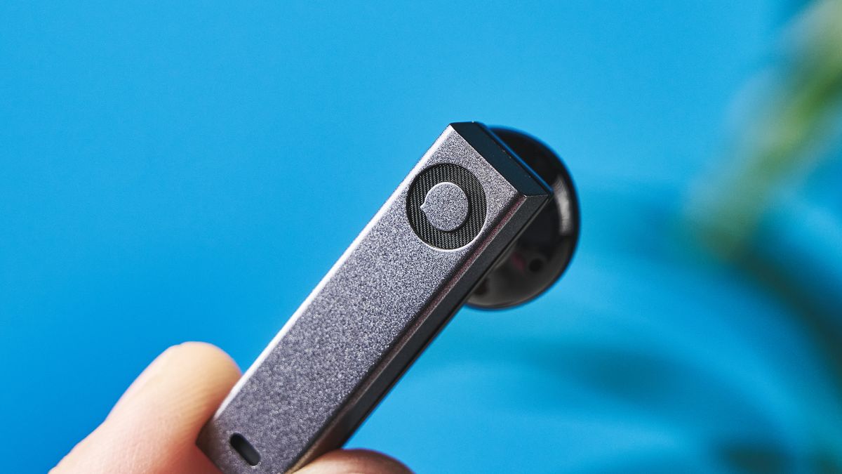 Timekettle X1 AI Interpreter Hub review | Tom's Guide